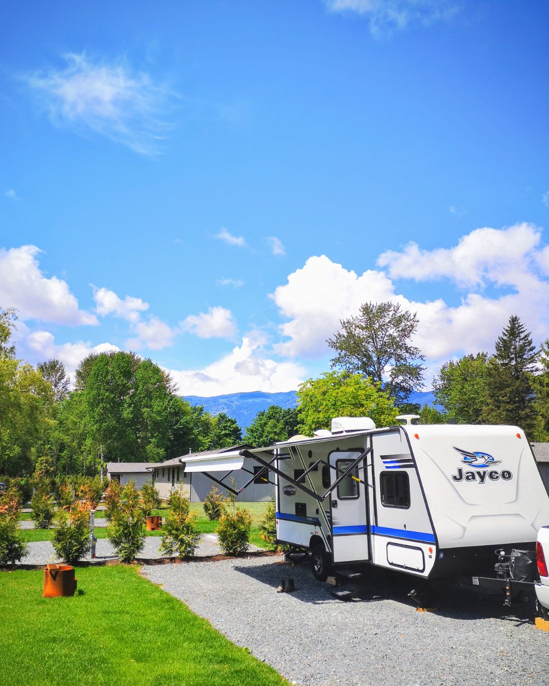 Home - Pathfinder Camp Resorts - Campground in BC: RV Sites, Tent ...